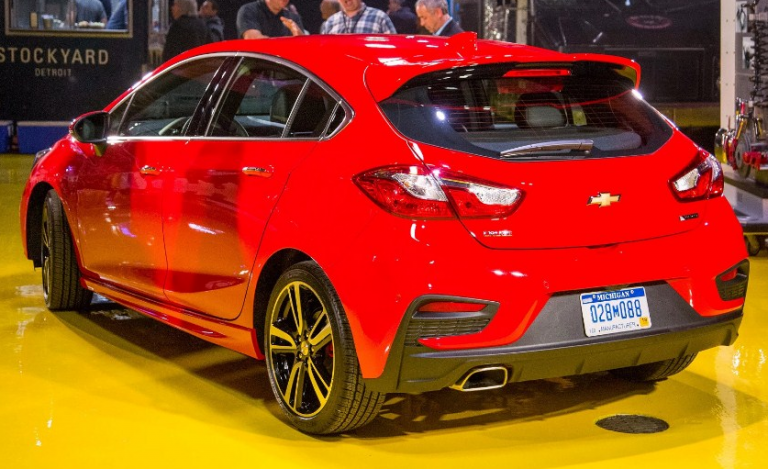 2020 Chevrolet Cruze LT Colors, Redesign, Engine, Release Date and ...