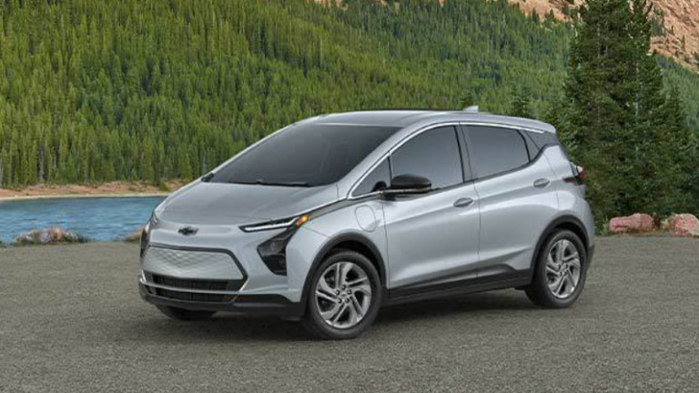 2022 Chevy Bolt LT Colors, Redesign, Engine, Release Date, and Price
