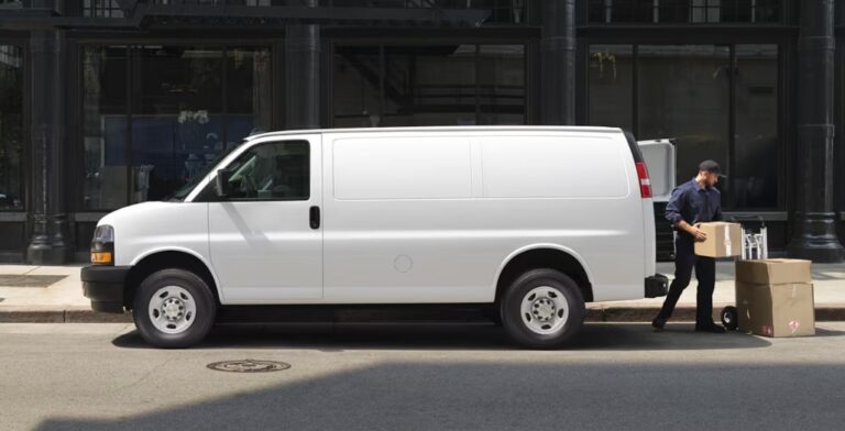 2026 Chevy Express Van – Redesign, Interior & 3500 Updates